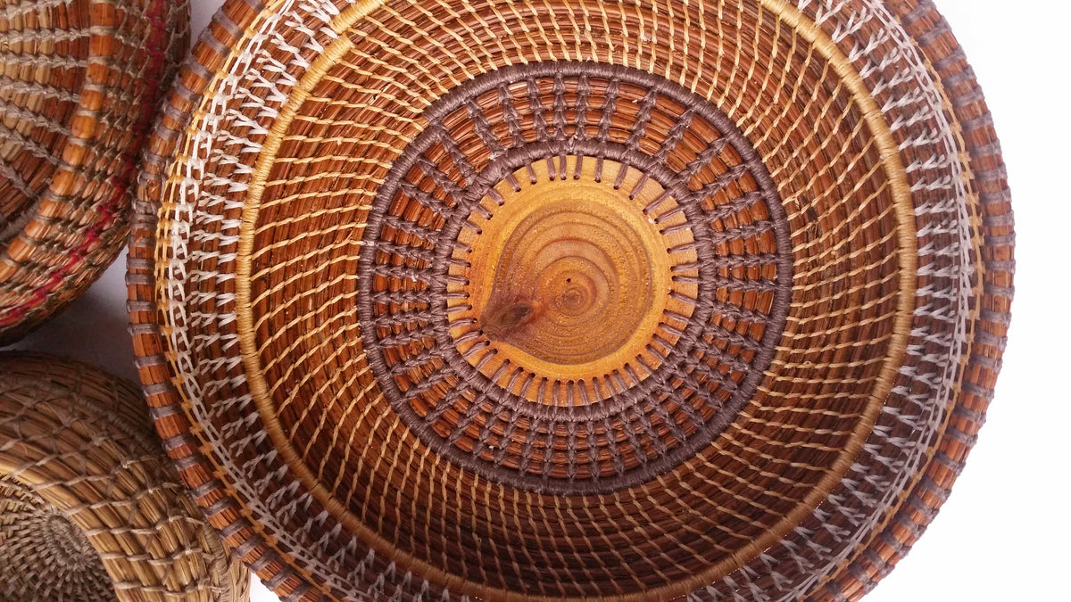 Pine Needles Coil Bowl Class, Instructor Maya – Cosy Yarns and Gifts